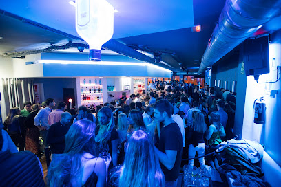 The End Bar >bar en Barcelona | LMEB